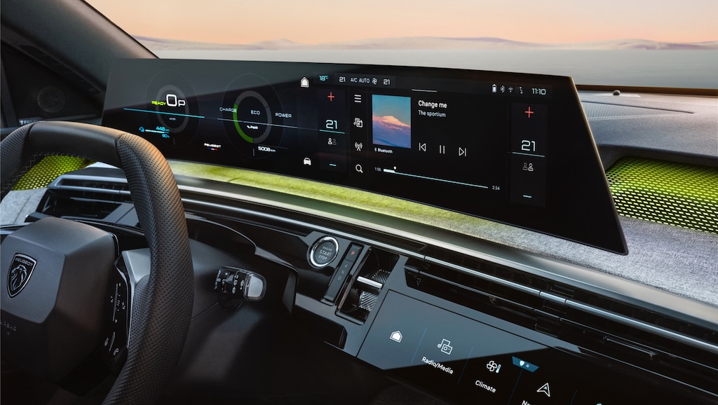 5008 - iso ja näyttävä 7-paikkainen SUV